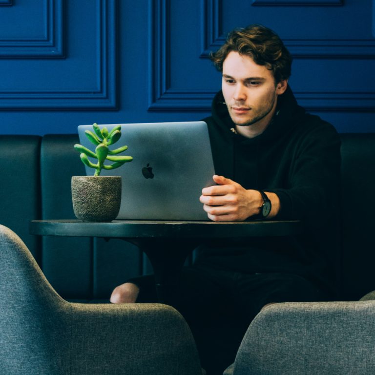 Undergraduate Applicants | Vericant